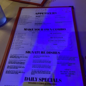 RED PIER CAJUN SEAFOOD & BAR - RIDGEWAY - Updated May 2025 - 141 Photos ...