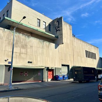 JAMAICA COLOSSEUM MALL - Updated December 2025 - 15 Photos & 18 Reviews ...