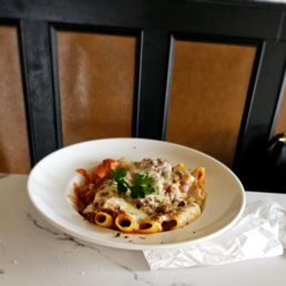 APULIA RISTO-PIZZA - Updated October 2025 - 62 Photos & 53 Reviews ...