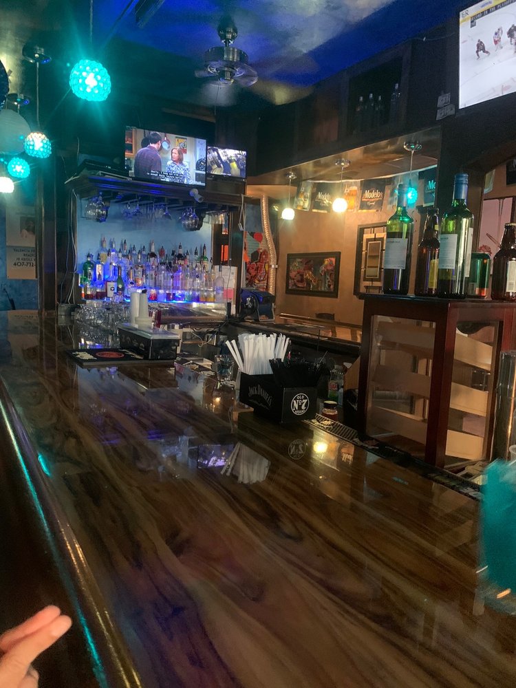 1ST STREET LOUNGE - Updated January 2026 - 18 Photos & 12 Reviews - 301 ...