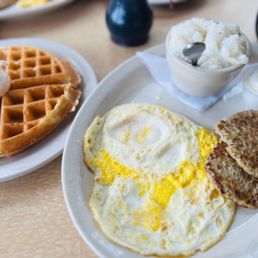 CYPRESS BREAKFAST HOUSE - Updated October 2025 - 557 Photos & 786 ...