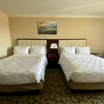 HOLIDAY INN EL MONTE - LOS ANGELES - Updated May 2024 - 236 Photos & 52 ...