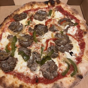 HELLO PIZZA - Updated December 2025 - 118 Photos & 185 Reviews - 3904 ...