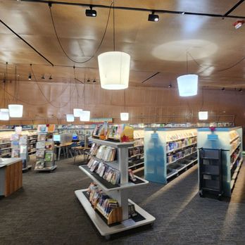 ARABIAN LIBRARY - Updated January 2026 - 55 Photos & 35 Reviews - 10215 ...