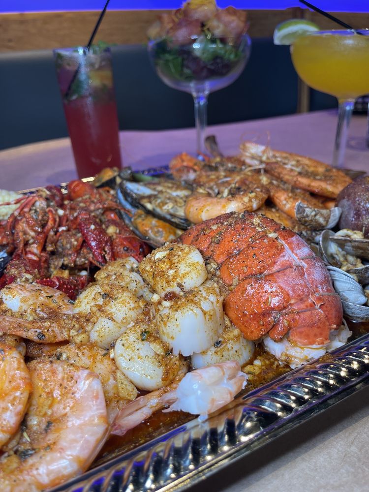 DIAMOND CRAB - Updated May 2024 - 75 Photos & 36 Reviews - 15810 Crain ...