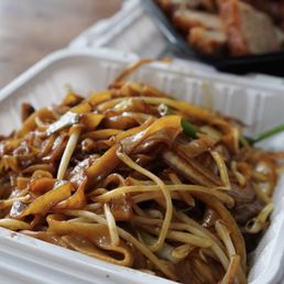 FAMOUS KITCHEN - Updated May 2025 - 345 Photos & 179 Reviews - 1802 ...