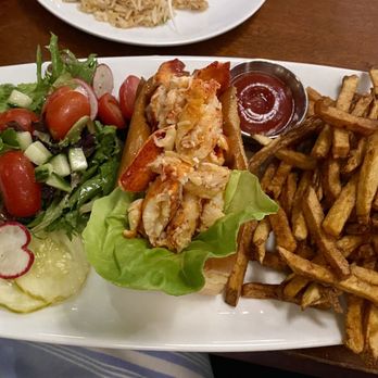 REELHOUSE BOSTON - Updated May 2024 - 373 Photos & 484 Reviews - 6 New ...