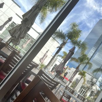 VINEYARD CAFE - Updated April 2025 - 508 Photos & 680 Reviews - 2340 E ...