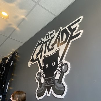 THE CATCADE - Updated May 2025 - 285 Photos & 124 Reviews - 624 W ...