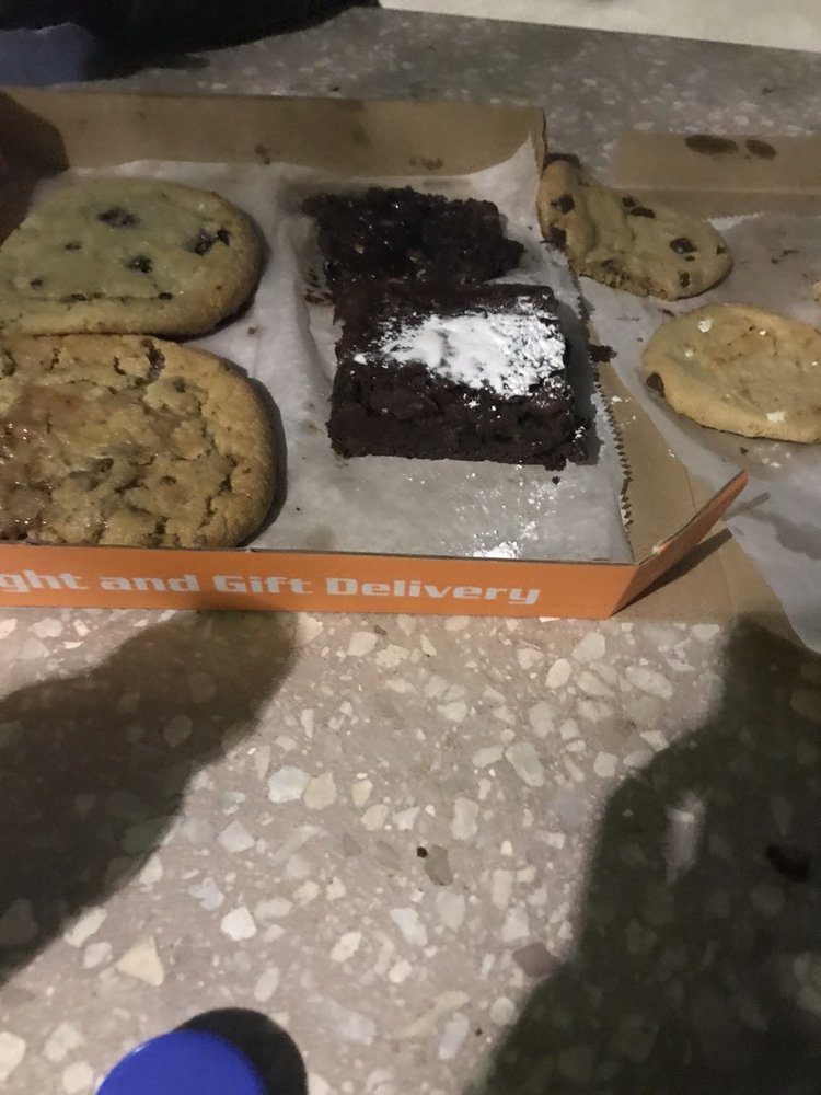 CAMPUS COOKIES - Updated October 2025 - 21 Reviews - 1950 Deyerle Ave ...