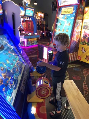 BOWLOCITY ENTERTAINMENT CENTER - Updated June 2024 - 44 Photos & 27 ...