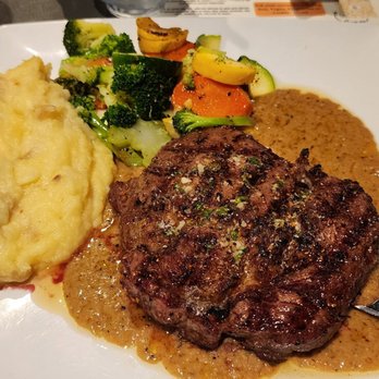 YELLOW BRIX RESTAURANT - Updated April 2025 - 419 Photos & 747 Reviews ...