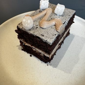 PAPER CAKE SHOP - Updated May 2025 - 241 Photos & 95 Reviews - 4106 ...