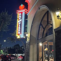 TOPPERS PIZZA PLACE - Updated July 2025 - 383 Photos & 417 Reviews ...