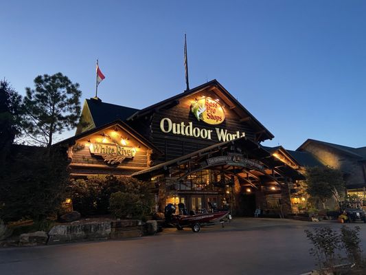 BASS PRO SHOPS - Updated September 2025 - 473 Photos & 198 Reviews - 1 ...