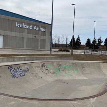 ICELAND MISSISSAUGA - Updated December 2025 - 13 Photos - 705 Matheson ...