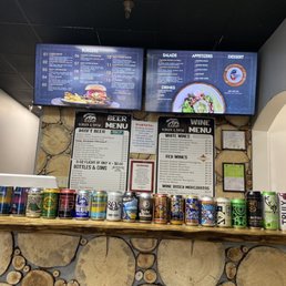 ALASKAN BURGER & BREW - Updated October 2025 - 141 Photos & 160 Reviews ...