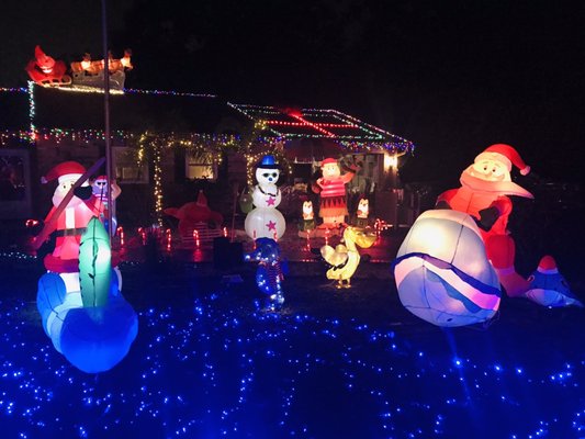 MEMORY LANE CHRISTMAS LIGHTS - Updated January 2026 - 1403 Memory Ln ...