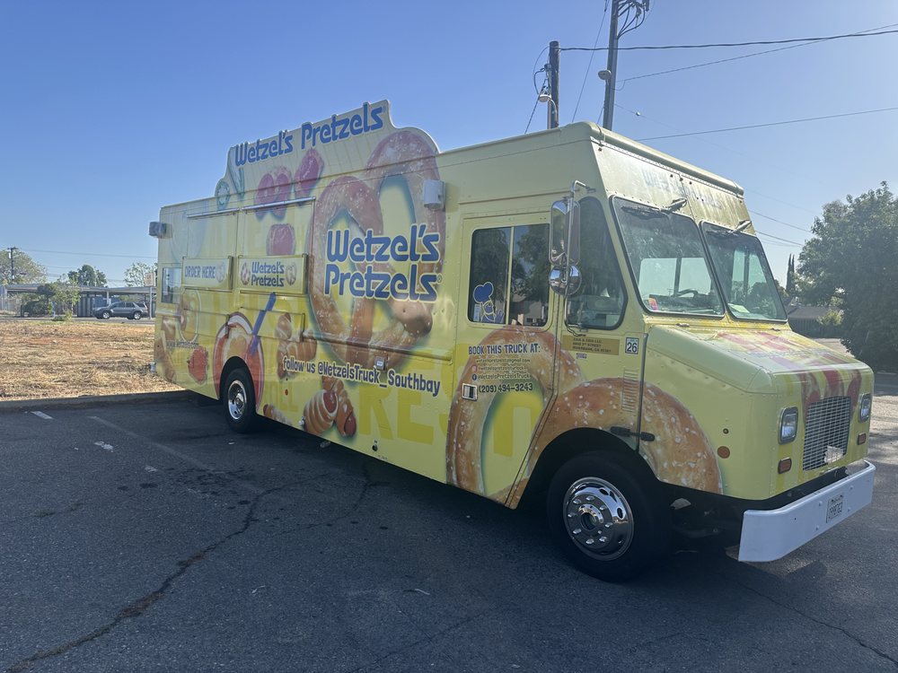 WETZEL’S PRETZELS TRUCK - Updated December 2025 - 17 Photos - 2425 ...
