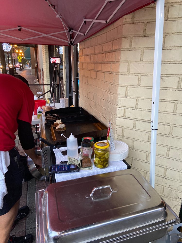 STAGGER INN - 25 Photos & 45 Reviews - 100 E Central Ave, Orlando ...