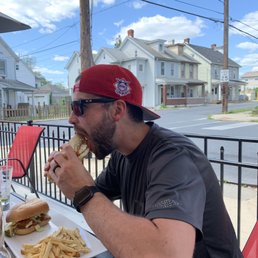 CATTY CORNER NEIGHBORHOOD PUB & PIE - Updated October 2025 - 75 Photos ...