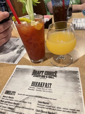 DRAFT CHOICE SPORTS BAR & GRILL - Updated February 2025 - 54 Photos ...