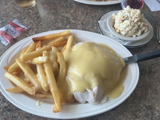 BROADWAY LUNCH - Updated October 2025 - 70 Photos & 55 Reviews - 2101 ...