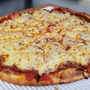 FIVE FOURTEEN PIZZA AND TREATS - Updated January 2025 - 514 E Lucas St ...
