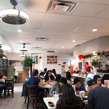 HUE KITCHEN - Updated August 2024 - 348 Photos & 119 Reviews - 413 N ...