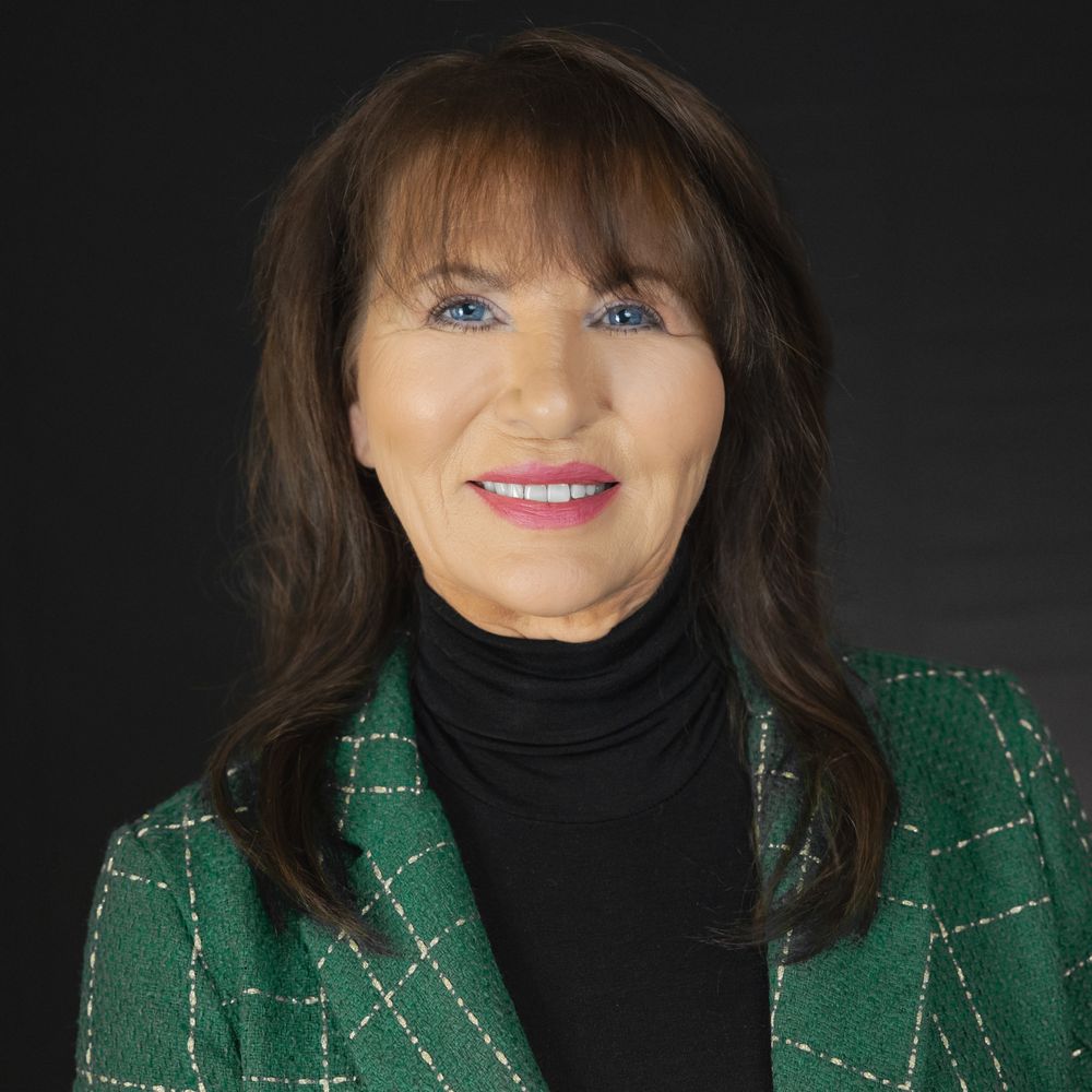 Michelle Millet's Instagram, Twitter & Facebook on IDCrawl