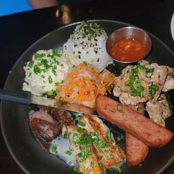 MALAMA PONO RESTAURANT - Updated July 2024 - 1275 Photos & 694 Reviews ...