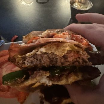 THE HANGRY BISON - Updated December 2024 - 1008 Photos & 595 Reviews ...