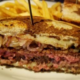 ATLANTIS PURPLE PARROT - Updated August 2024 - 444 Photos & 284 Reviews ...