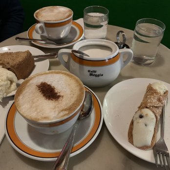 Caffe Reggio - Takeout & Delivery - 435 Photos & 607 Reviews - Italian ...