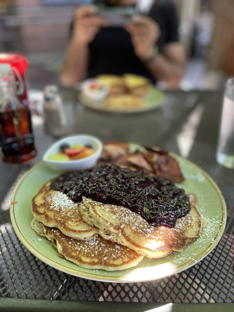 THE BLAKE HOUSE - Updated January 2026 - 145 Photos & 183 Reviews - 449 ...