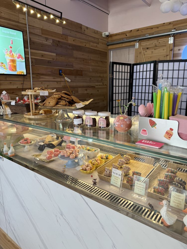 ZOE’S BAKERY - Updated October 2025 - 14 Photos - 225 S Whittaker St ...