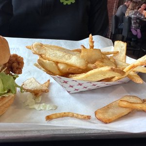 OMG BURGERS & BREW - 201 Photos & 261 Reviews - 241 S Main St ...