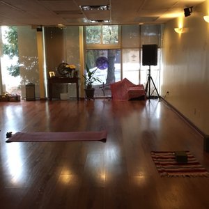 DETROIT YOGA - ROYAL OAK - 13 Photos & 23 Reviews - 1216 Catalpa Dr ...