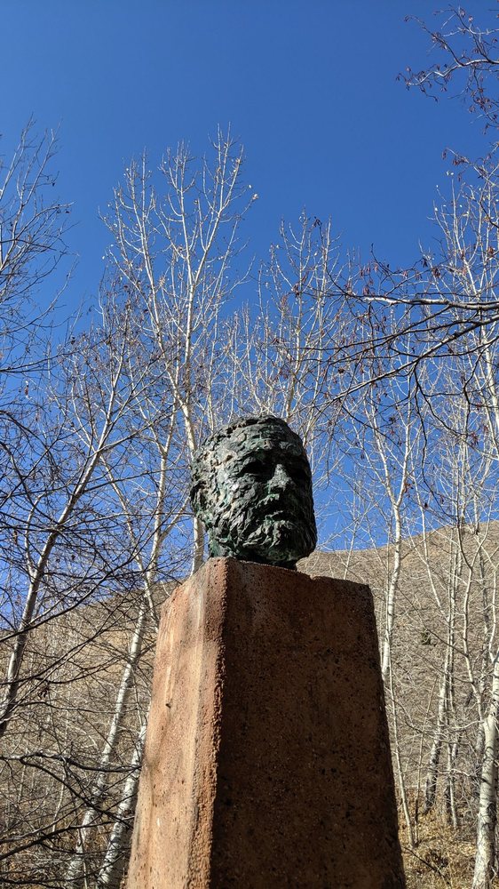 HEMINGWAY MEMORIAL - Updated April 2024 - 10 Photos - Sun Valley, Idaho ...