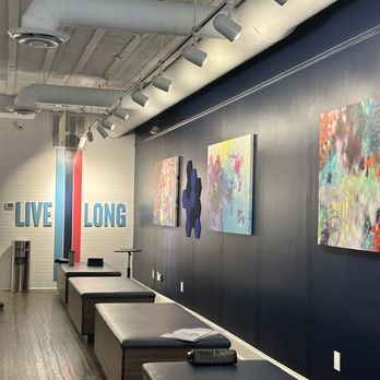 STRETCHLAB - Updated December 2025 - 25 Photos - 1409 N Highland Ave NE ...