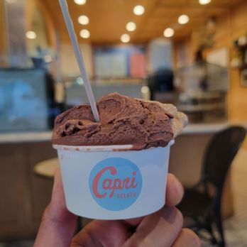 CAPRI GELATO & COFFEE BAR - Updated June 2024 - 221 Photos & 181 ...