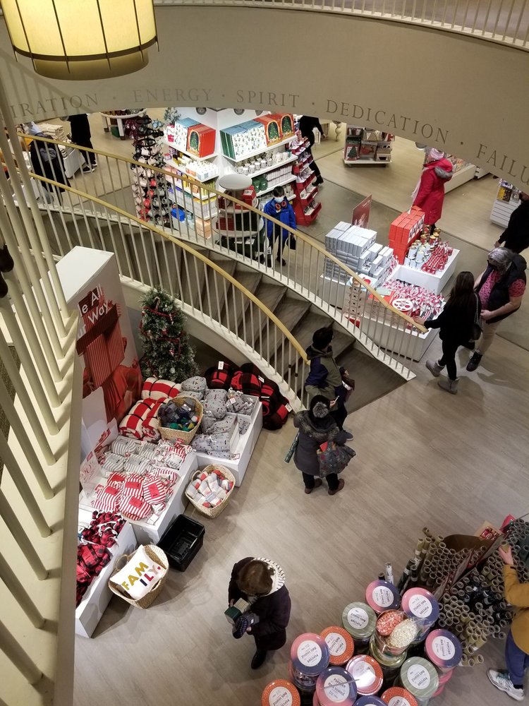 INDIGO - Updated April 2024 - 13 Photos & 35 Reviews - 2300 Yonge St ...