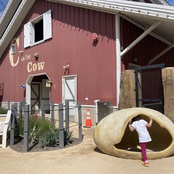 SANTA ANA ZOO - Updated January 2025 - 1477 Photos & 727 Reviews - 1801 ...