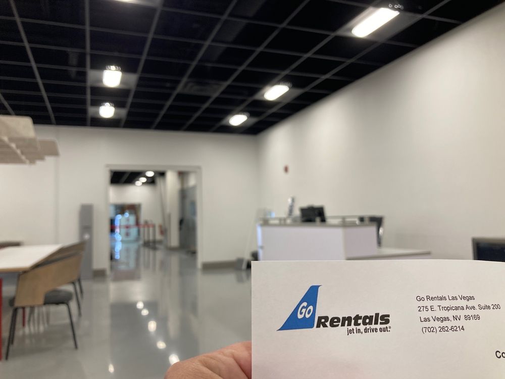 GO RENTALS - Updated December 2025 - 14 Reviews - 275 E Tropicana Ave ...