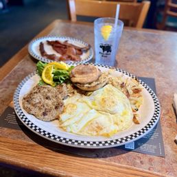 BLACK BEAR DINER YUMA - Updated December 2025 - 332 Photos & 284 ...