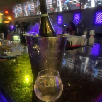 SUDO BAR & GRILL - Updated June 2025 - 81 Photos & 85 Reviews - 1792 ...