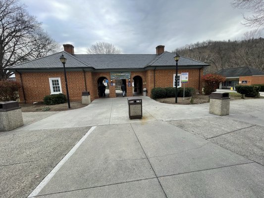 IRONTO SAFETY REST AREA - Updated October 2025 - 42 Photos & 17 Reviews ...