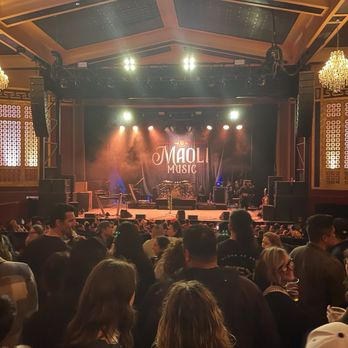 THE UC THEATRE - Updated October 2025 - 259 Photos & 143 Reviews - 2036 ...