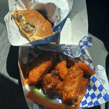 ASTROID BURGERS & WINGS - Updated June 2025 - 64 Photos & 26 Reviews ...