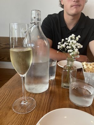 ELLINOR - Updated August 2025 - 68 Photos & 31 Reviews - 1016 E Pacific ...